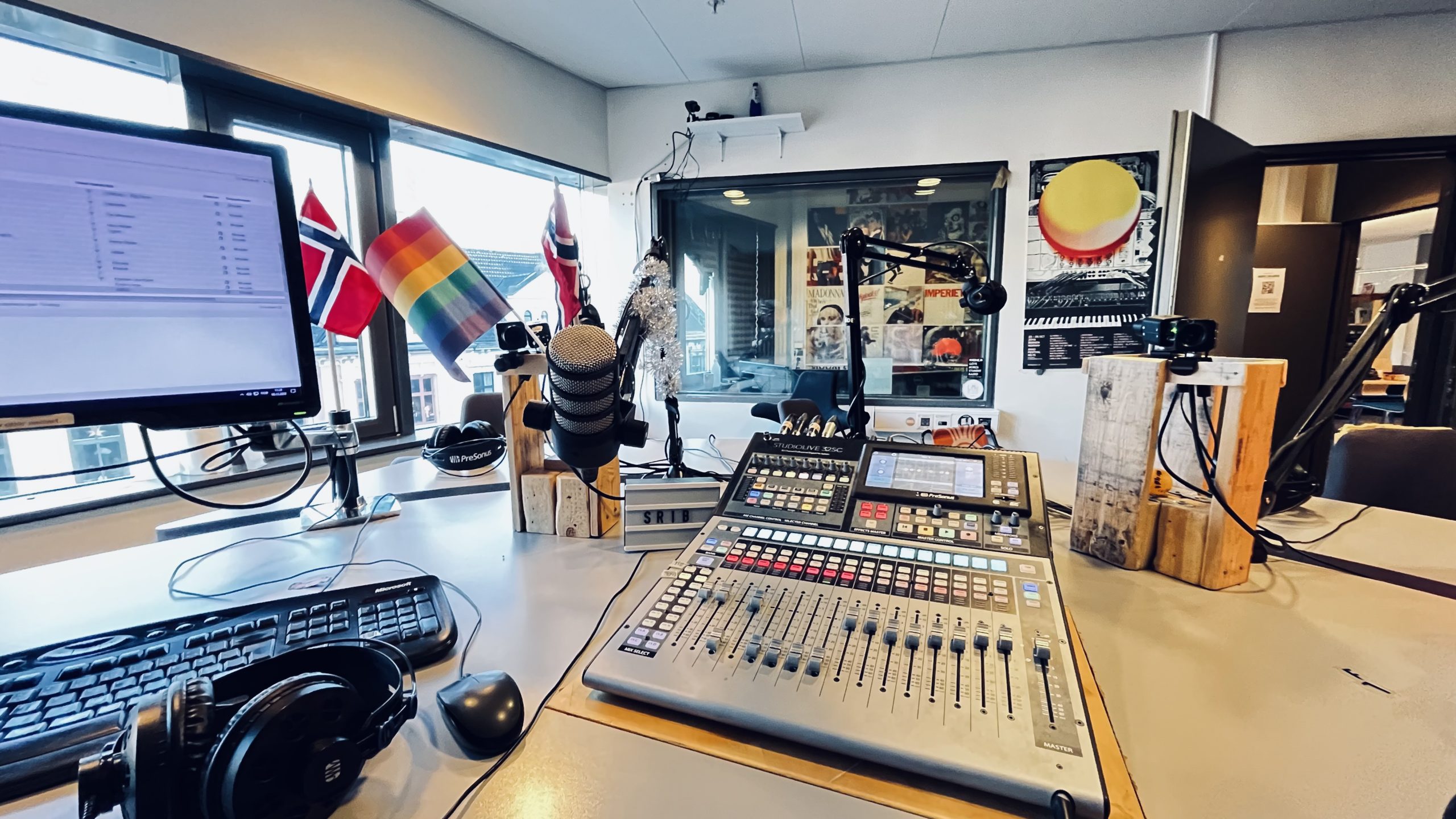 Har du en idé til et radioprogram? – Studentradioen i Bergen